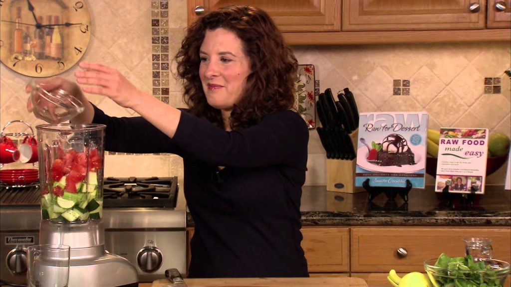 A Savory Raw Smoothie: Garden Vegetable Green Smoothie – Man-Health ...